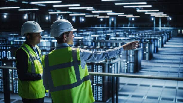 Data Center Growth: Why General Contractors Are Becoming Mission ...